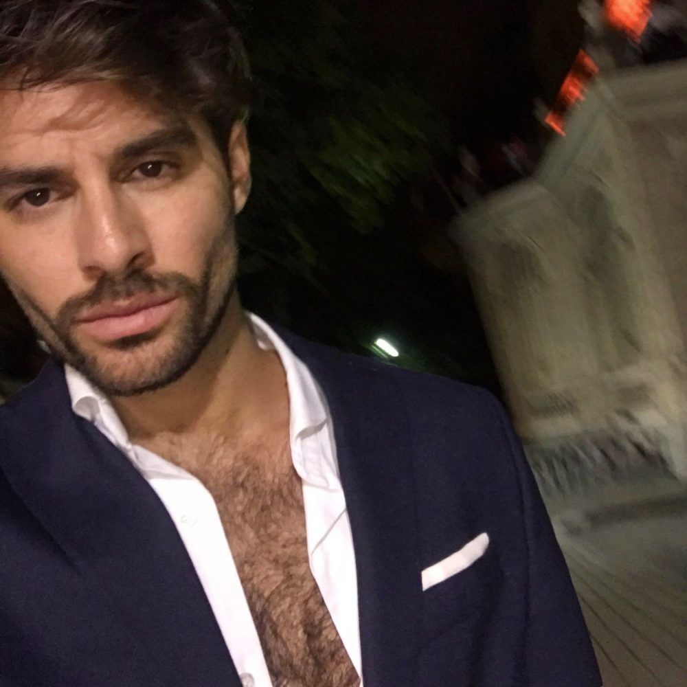 JJ REYES, EL PRÍNCIPE MUCKERO - Lamucca